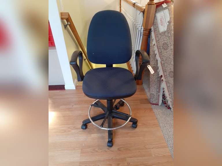 Navy Upholstered Adjustable Office Chair - Northern Kentucky Auction, LLC