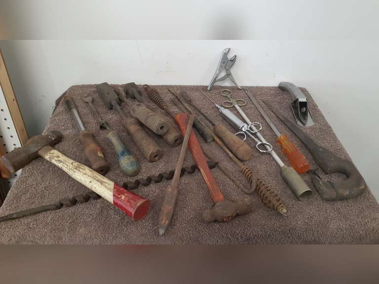 Assorted Vintage Tools - Northern Kentucky Auction, LLC