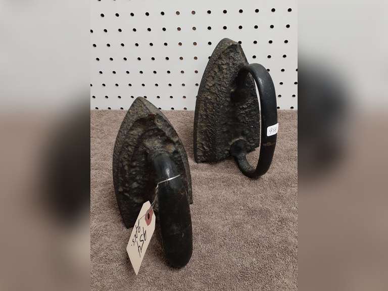 Pair of Cast Iron SAD Irons - Northern Kentucky Auction, LLC