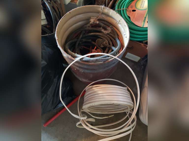 Metal bucket of electrical