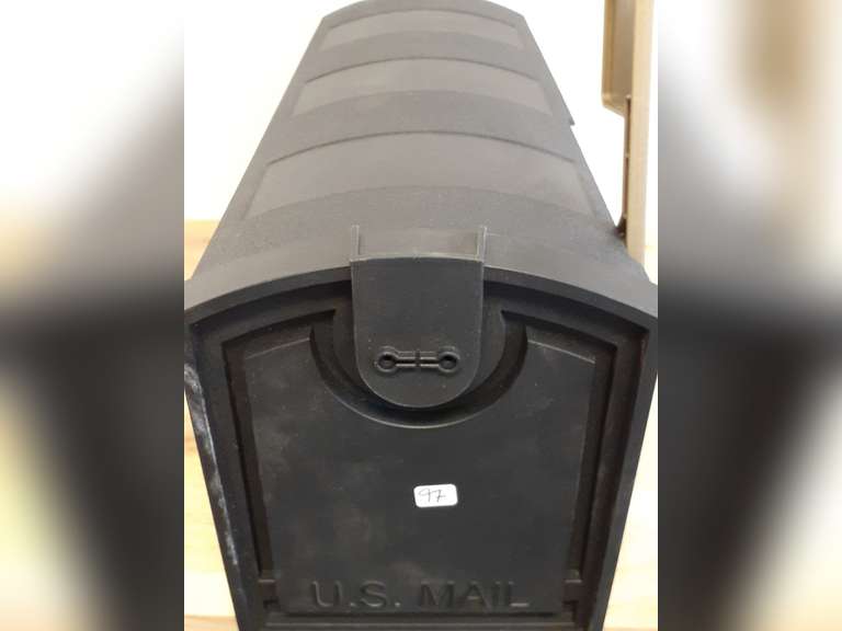 Rubbermaid Sierra Mailbox - Northern Kentucky Auction, LLC