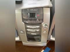 Curtis CD Micro System. One of the speakers is bad but works good ...