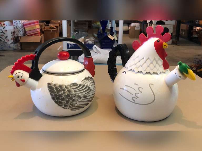 Rooster Tea Kettles, Includes Kamenstein (B)