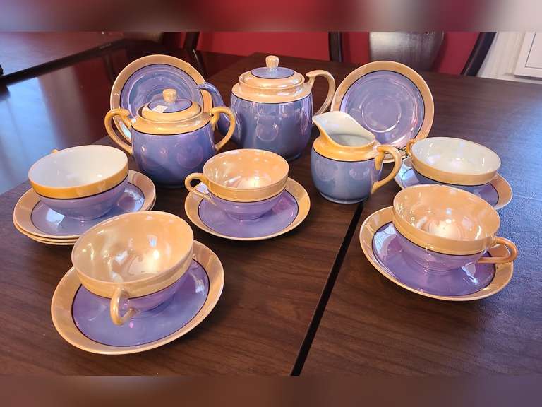 Lusterware blue and gold tea set (DR)