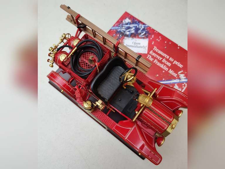 1916 Model T fire engine Franklin Mint - Northern Kentucky Auction, LLC