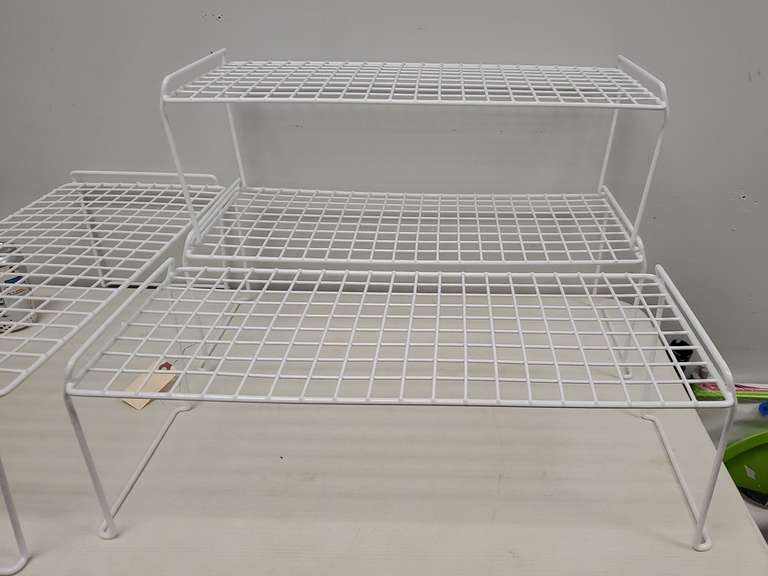 (4) Stackable coated wire shelves - Northern Kentucky Auction, LLC