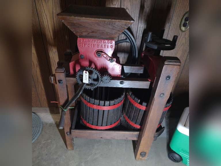 Antique J. L. Haven & co. Cincinnati Ohio hand crank cider press ...