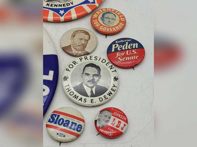 Group of Political Pinback Buttons - Local Offices - Governor ...