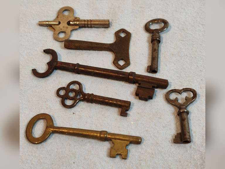 Key lot - Northern Kentucky Auction, LLC