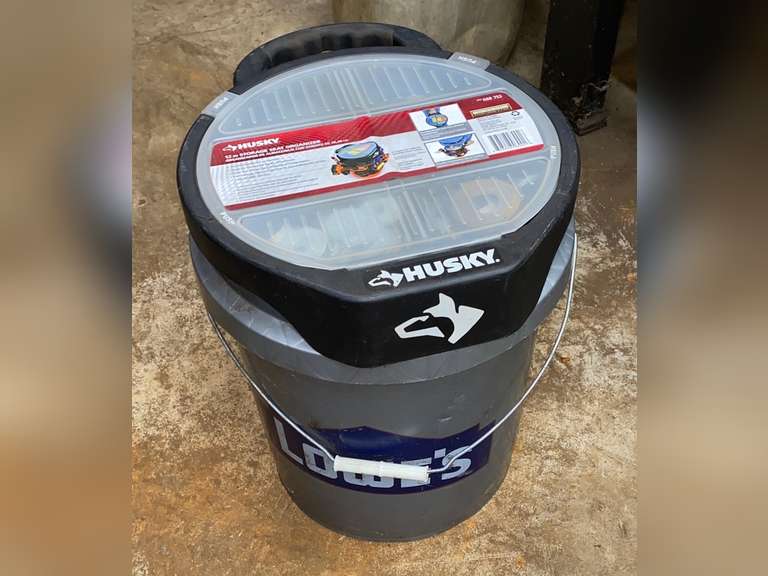 Husky bucket with trays of hardware - Northern Kentucky Auction, LLC