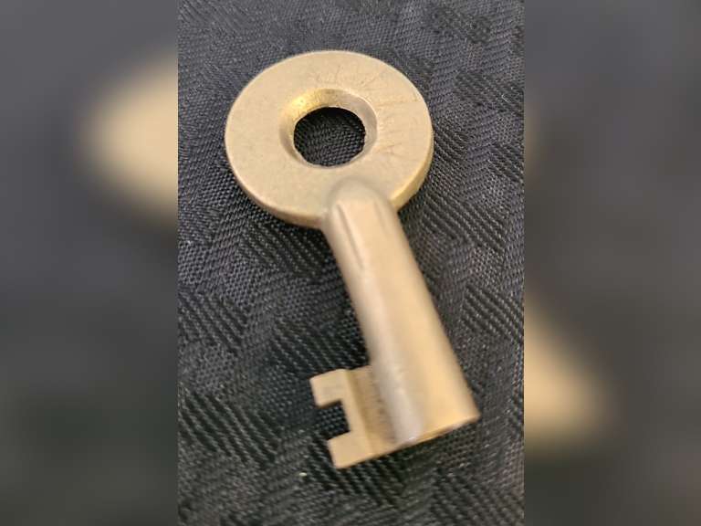 Adlake brass railroad key - Northern Kentucky Auction, LLC