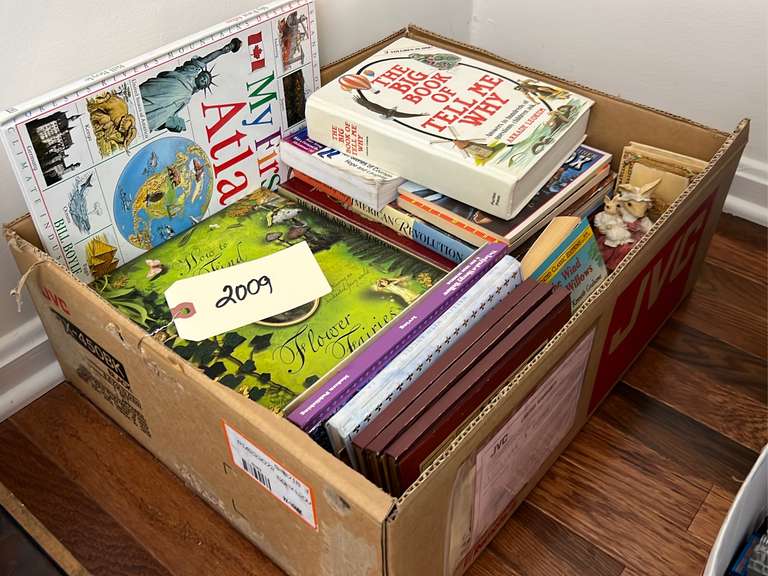 Box of books - Northern Kentucky Auction, LLC