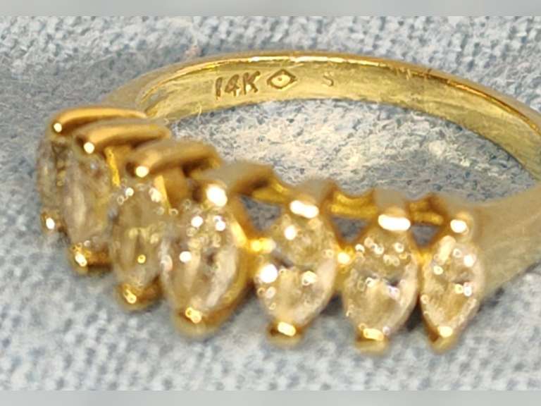 Gold Ring Marked 14K - Northern Kentucky Auction, LLC