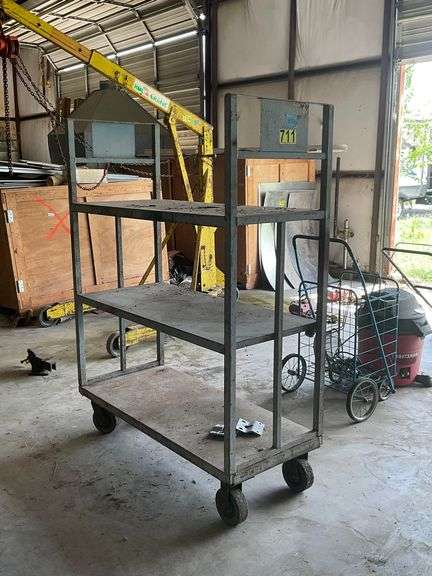 Metal shop cart with casters - Nutt Auction