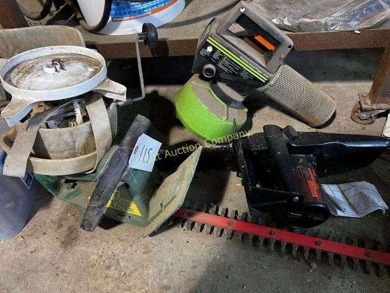 Electric yard tools - Nutt Auction