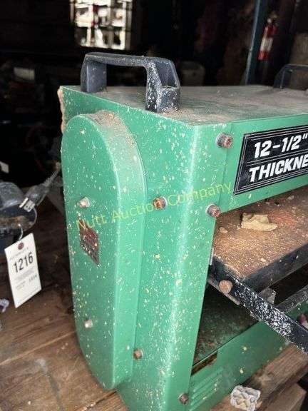 Central machinery 12 1/2" auto planer, 115v 41831 - Nutt Auction