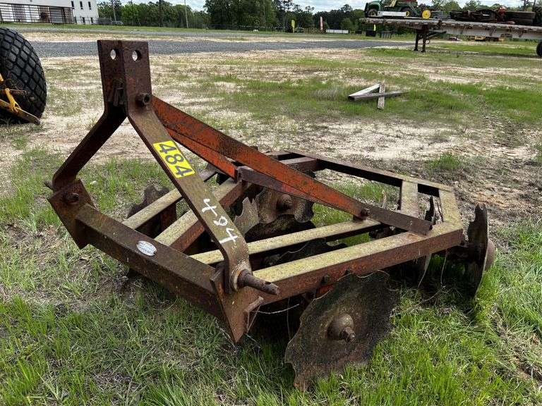 Tufline 4' disc - Nutt Auction