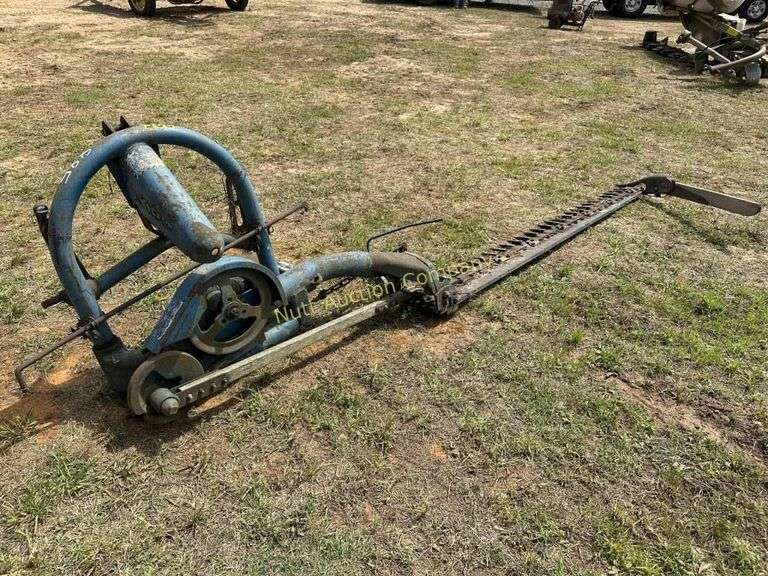 Ford 501 Sickle Mower Hay - Nutt Auction