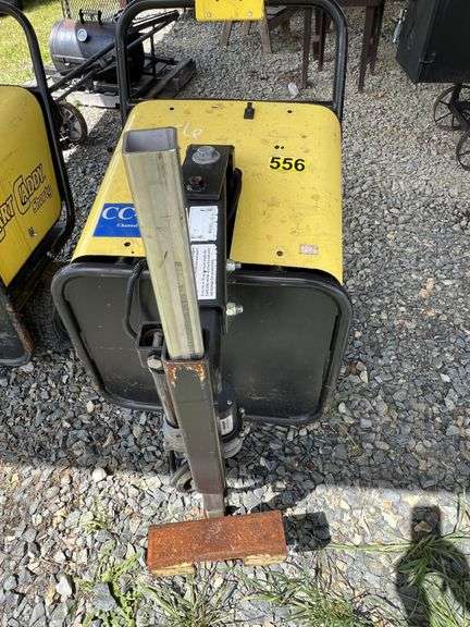 Cart Caddy Shorty Motorized Dolly - Nutt Auction