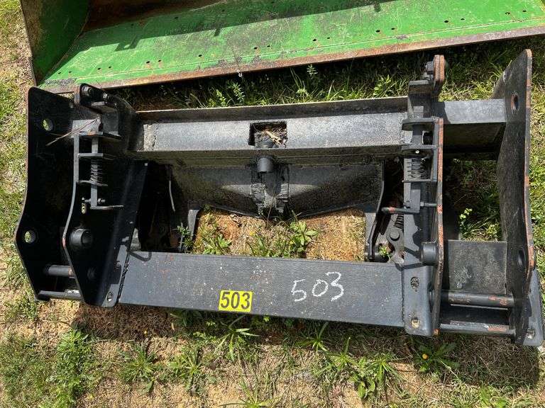 New Holland TC45DA cab tractor, MFWD - Nutt Auction