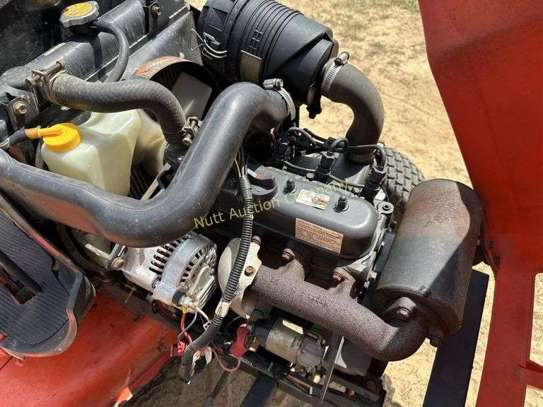 Kubota TG1860 diesel riding mower - Nutt Auction