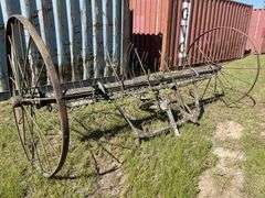 Antique hay rake - Nutt Auction