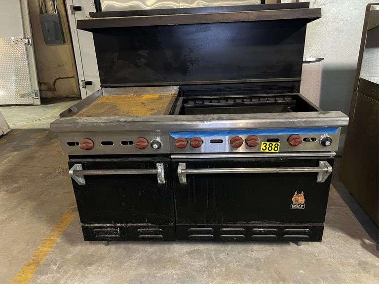 Wolf commercial oven/stove combo w/griddle MISSING PARTS - Nutt Auction