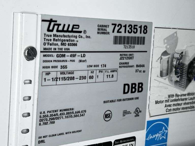 True 2 door frozen food merchanders GDM-49F-LD, 115/208-230 volt ...