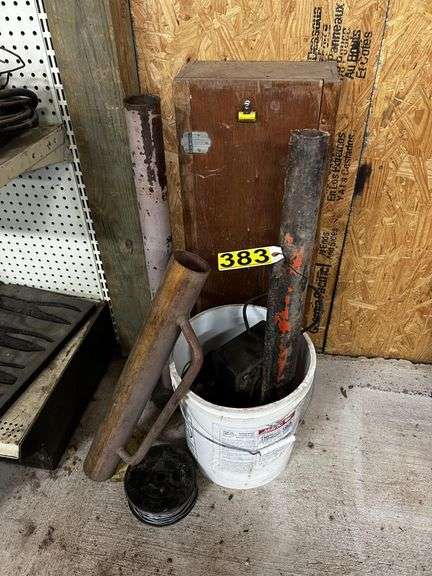 T Post drivers (3), electric fence charger (3) & fence material - Nutt ...