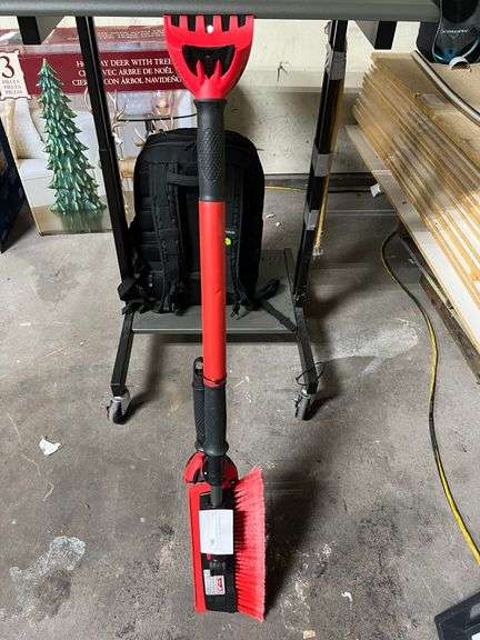 Sub-Zero Maxx-Force Extendable Glacier Snowbroom & Ice Scraper - 58 ...