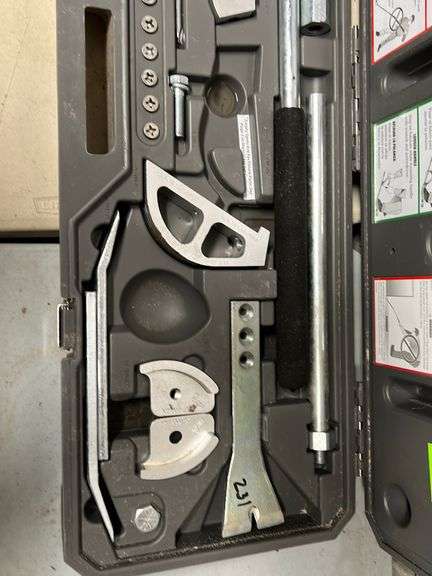 Artillery Contractor Set Pry Bar System - NW Asset Services