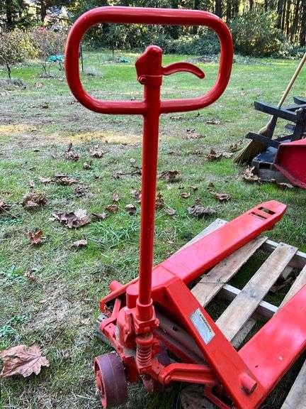 Jet Model # PT-2748J, 5000 LB# Pallet Jack, Serial #90402819 - NW Asset ...