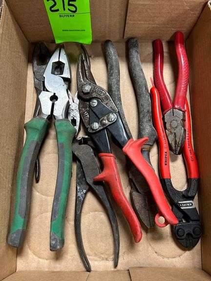 Box of Assorted Wire Cutters - NW Asset Services
