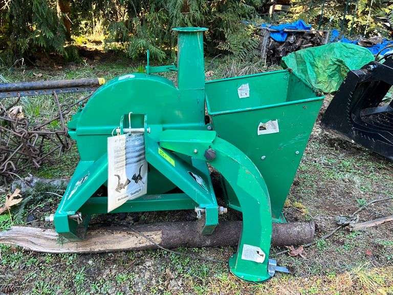 Wood Chipper 4" PTO Driven, 3 Point, 4" x 10" Intake, Self Feeding ...