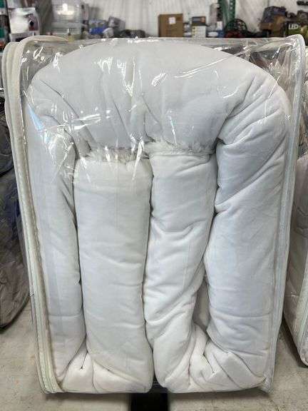 BHF King Size 3pc Comforter Set - NW Asset Services