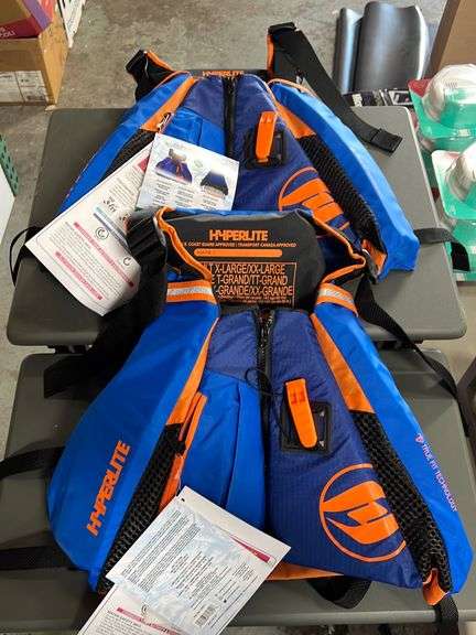 (2) Hyperlite Paddle Life Vests - XL & XXL - NW Asset Services