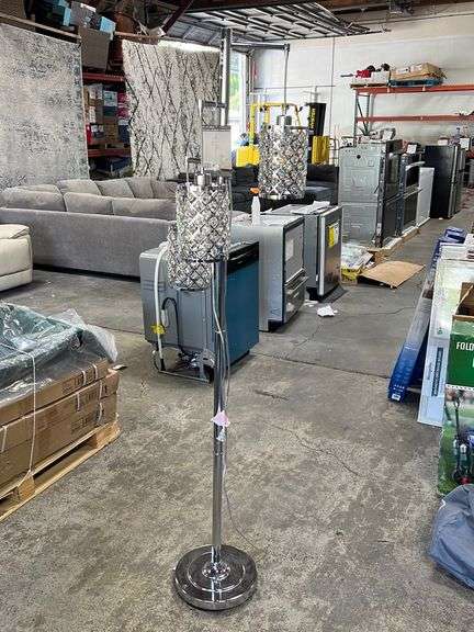 Bridgeport Designs 3-Light Floor Lamp - NW Asset Services