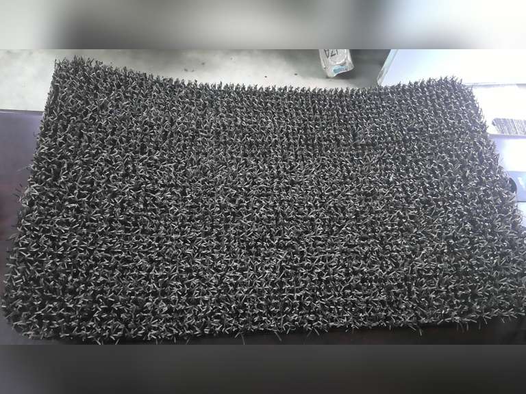 NEW WIPE YOUR FEET MAT - #1 Online Auctions LLC