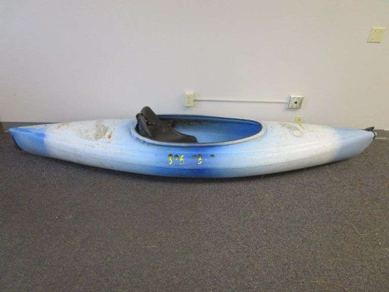 Old Town Otter Kayak w/Paddle - Oberman Auctions