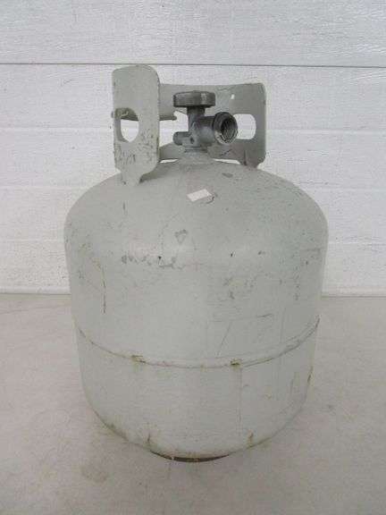 20 Lb. LP Tank w/OPD Valve - Oberman Auctions