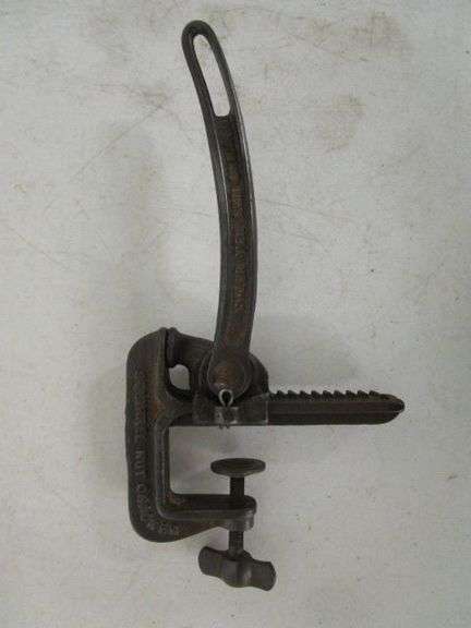 Cast Iron Squirrel Nut Cracker - Oberman Auctions