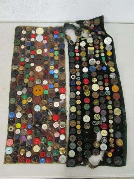 9 - Cloth Displays of Vintage Sewing Buttons - Oberman Auctions