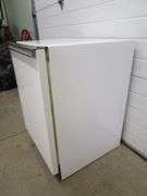 Sears Coldspot Mini Refrigerator - Oberman Auctions