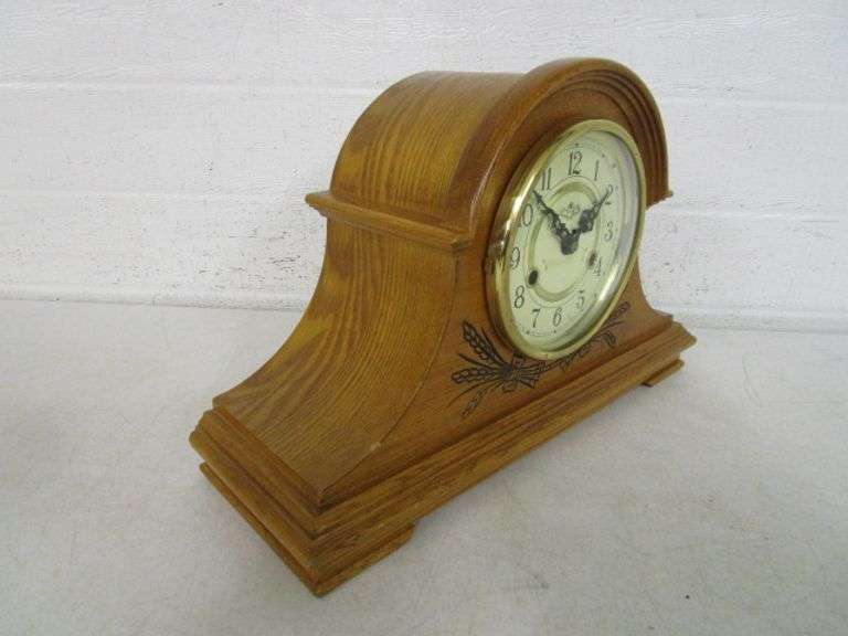 D & A Oak Camel Back Mantle Clock - Oberman Auctions