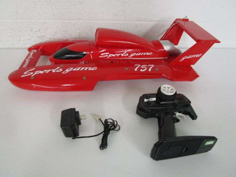 NDQ Sports Game 757 RC Hydrofoil Boat - Oberman Auctions