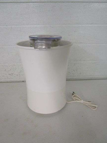 Master Chef Ice Cream Maker - Oberman Auctions