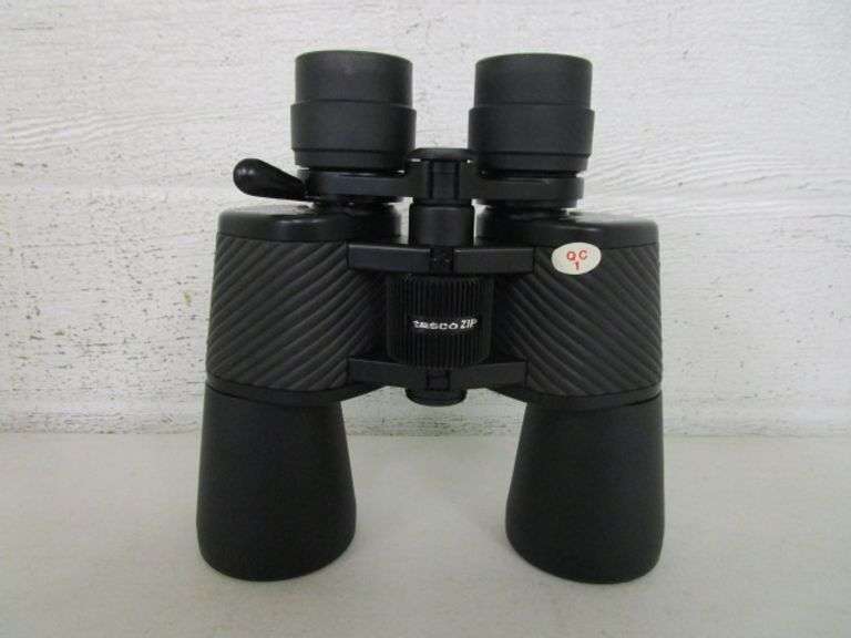 Tasco Zip Focus 8x-20X50 Zoom Binoculars w/Case - Oberman Auctions