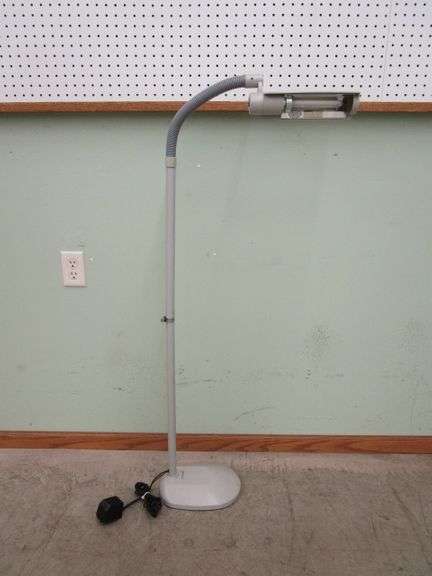 Ott Lite Floor Lamp - Oberman Auctions