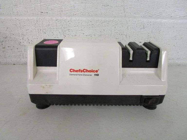 Chef's Choice Diamond Hone Sharpener - Oberman Auctions