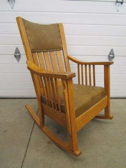 Quarter Sawn Oak Slat Back Rocker - Oberman Auctions